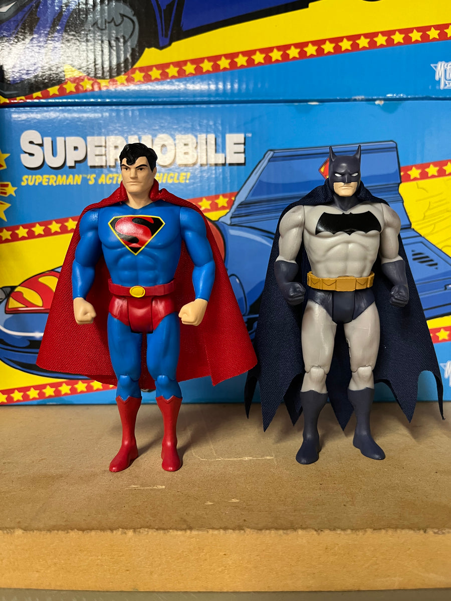 McFarlane Super Powers Wave 8 Batman & Superman Cape Set – thecapemaster